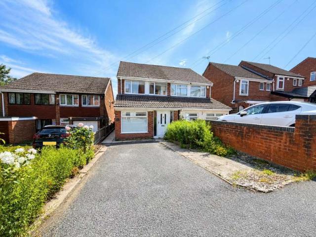 2 Bedroom Semi Detached House