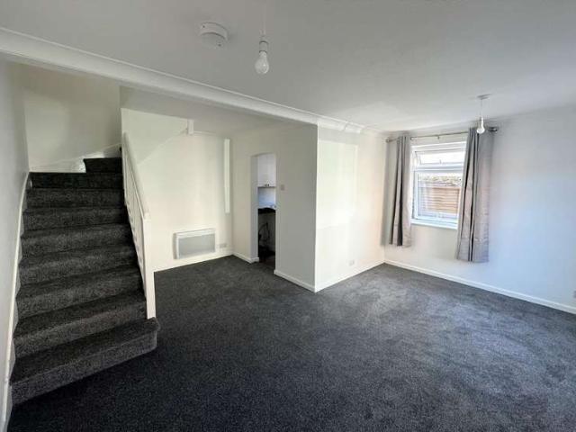 2 Bedroom Semi Detached House
