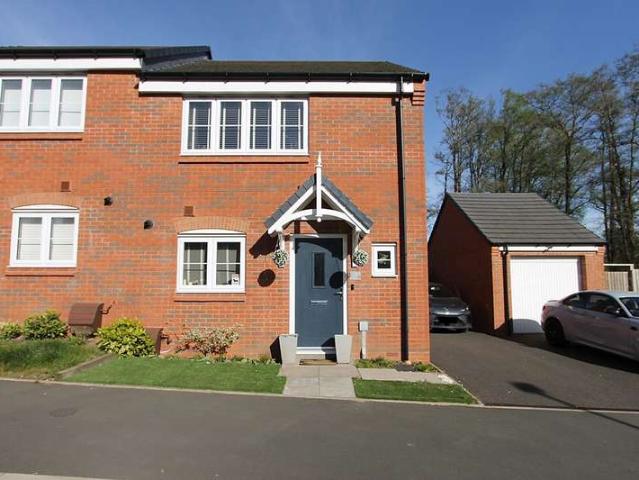 2 Bedroom Semi Detached House