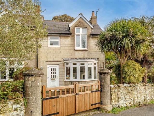 2 Bedroom Semi Detached House