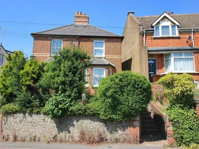 2 Bedroom Semi Detached House