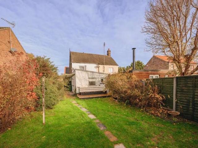 2 Bedroom Semi Detached House