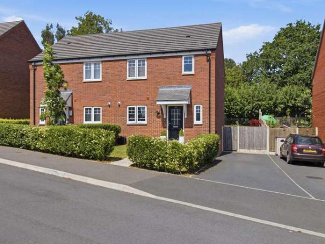 2 Bedroom Semi Detached House