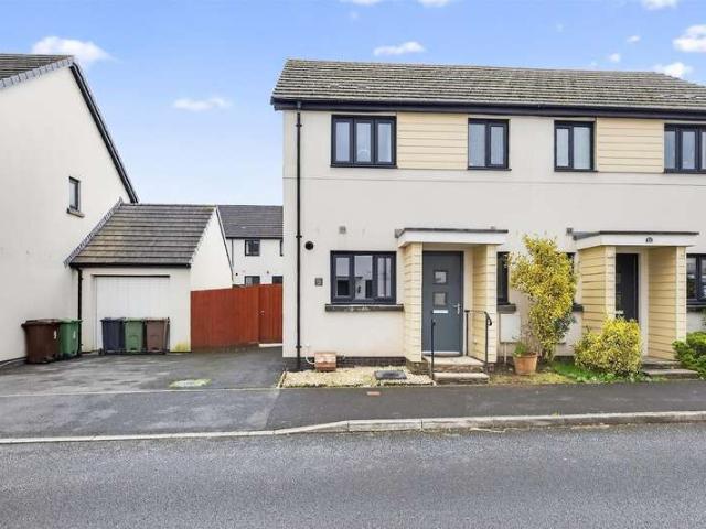 2 Bedroom Semi Detached House
