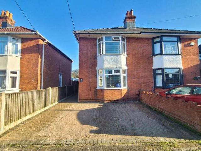 2 Bedroom Semi Detached House