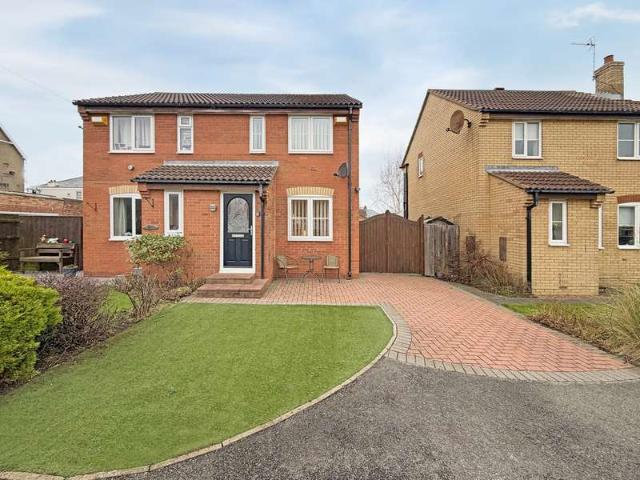 2 Bedroom Semi Detached House