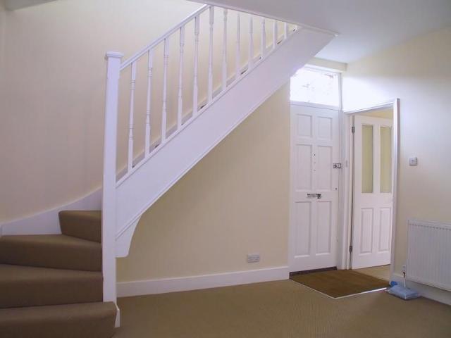 2 bedroom Semi Detached House to let