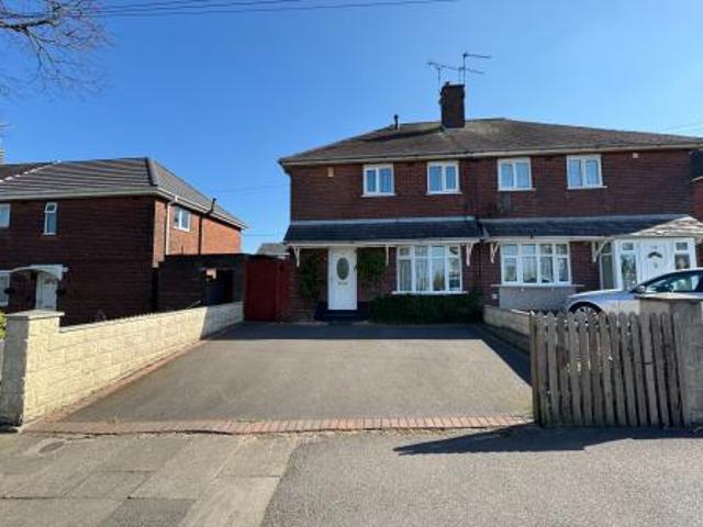 2 bedroom Semi detached house To Let