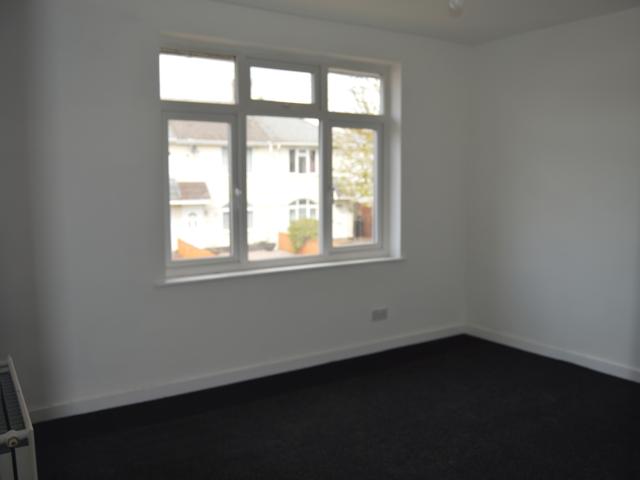 2 Bedroom Semi Detached House To Let in Wolverhampton, WV10