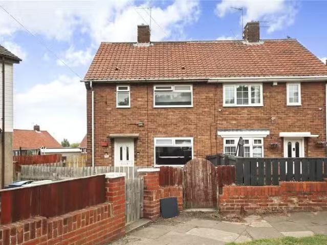 2 bedroom Semi Detached House to rent, Monkton, Leam Lane, NE1.