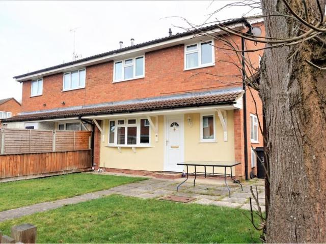 2 Bedroom Semi Detached House To Rent, Alder Close, Woodhall Park SN2, 2 bed terraced house to rent, £1,100 pcm | PrimeLocation