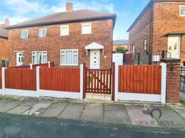 2 bedroom Semi Detached House to rent, Housefield Road, Stoke.