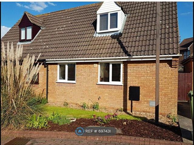2 Bedroom Semi Detached House To Rent In Nelson Close, Crownhill, Milton Keynes, MK8