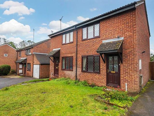 2 Bedroom Semi Detached House To Rent In North Abingdon, Oxfordshire, OX14