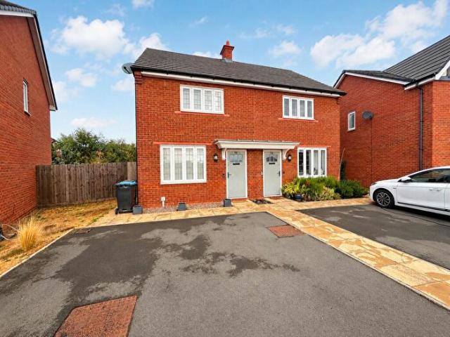 2 Bedroom Semi Detached House To Rent In Archer Place, Carterton, Oxfordshire, OX18