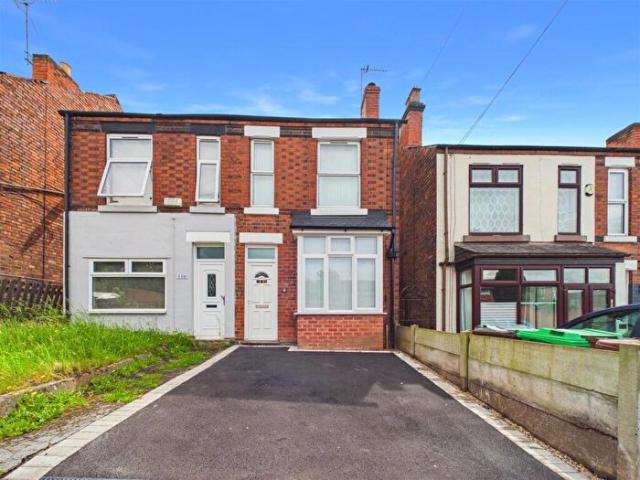 2 Bedroom Semi Detached House To Rent In Burgass Road, Nottingham, NG3