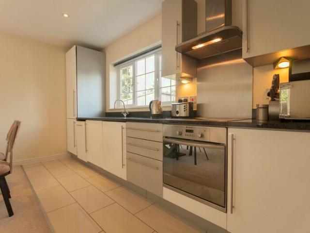 2 Bedroom Semi Detached House To Rent In Banbury Road, Oxford, OX2