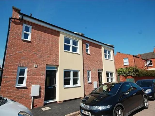 2 Bedroom Semi Detached House To Rent In Billington Street, Abington, Northampton, NN1