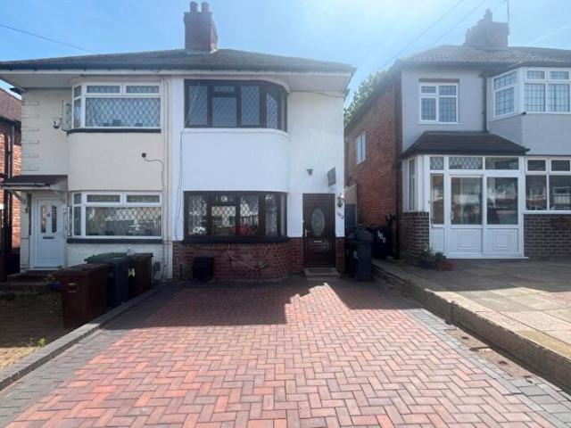 2 Bedroom Semi Detached House To Rent In Castle Lane, Solihull, West Midlands, B92