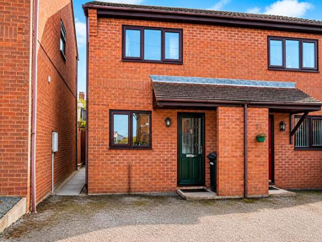 2 Bedroom Semi Detached House To Rent In Catherine Rise, Swadlincote, DE11