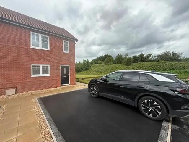 2 Bedroom Semi Detached House To Rent In Cobalt Lane, Newhall, DE11