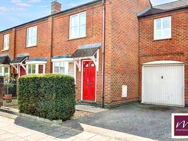 2 Bedroom Semi Detached House To Rent In Fairford Leys Way, Aylesbury, Buckinghamshire, HP19