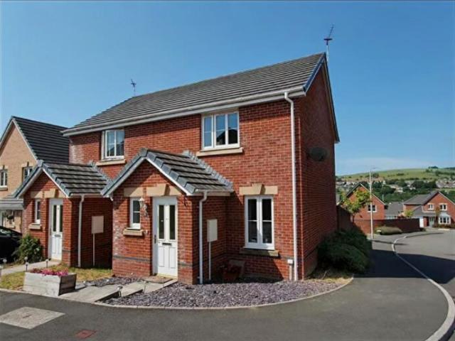 2 Bedroom Semi Detached House To Rent In Ffordd Y Dolau, Llanharan, Pontyclun, CF72