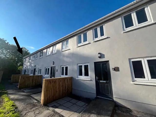 2 Bedroom Semi Detached House To Rent In Forde Court, Kidwelly, SA17