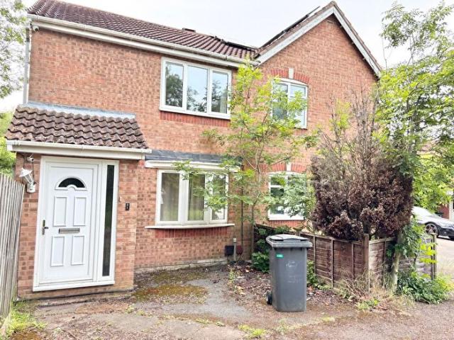 2 Bedroom Semi Detached House To Rent In Hazeldene Road, Leicester, LE5