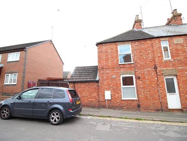 2 Bedroom Semi Detached House To Rent In Hill Street, Raunds, NN9