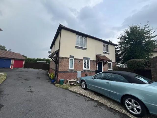 2 Bedroom Semi Detached House To Rent In Plas Y Ddol, Johnstown, Carmarthen, SA31