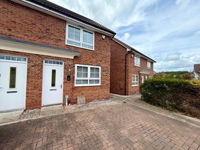 2 Bedroom Semi Detached House To Rent In Redwing Close, East Leake, LE12