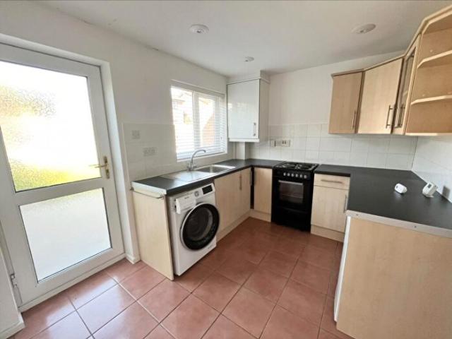 2 Bedroom Semi Detached House To Rent In Swindon Close, Giltbrook, NG16