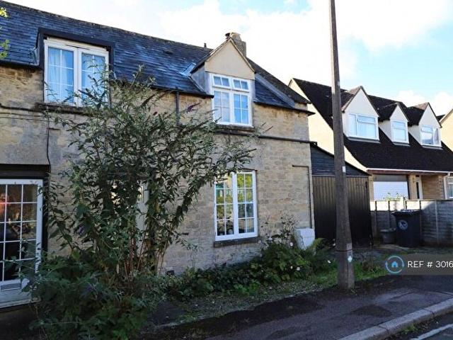 2 Bedroom Semi Detached House To Rent In The Crescent, Witney, OX28