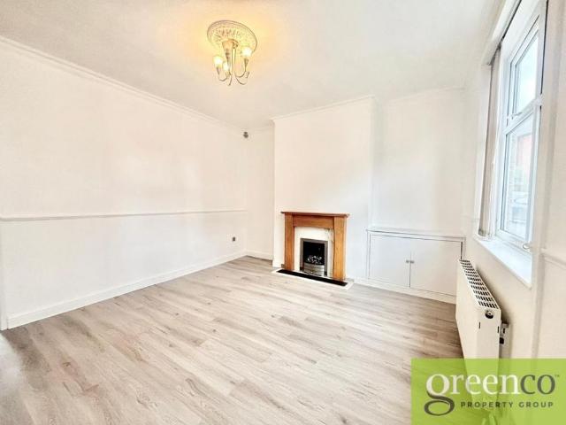 2 bedroom semi detached house to rent