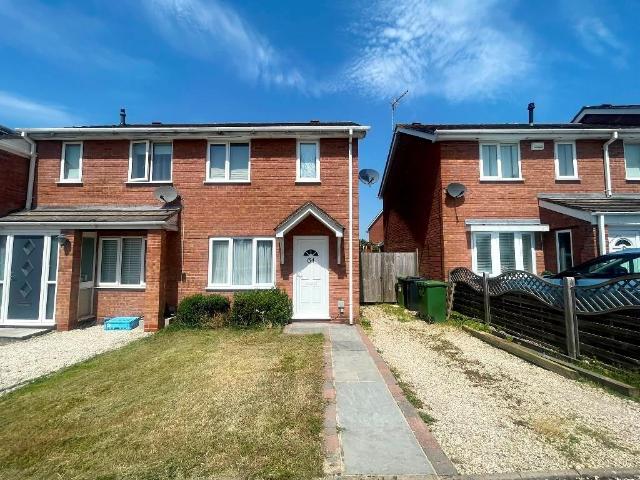 2 bedroom semi detached house to rent
