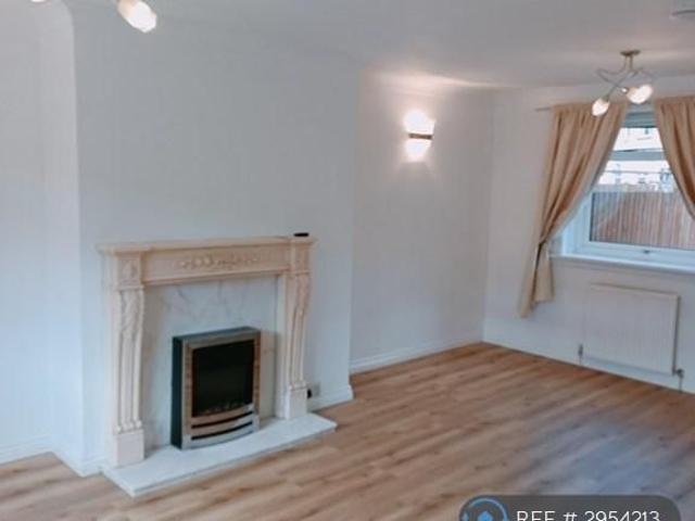 2 bedroom semi detached house to rent