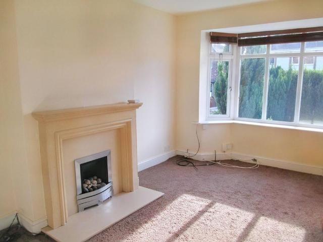 2 bedroom semi detached house to rent