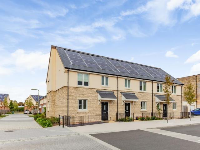 2 bedroom semi detached house to rent