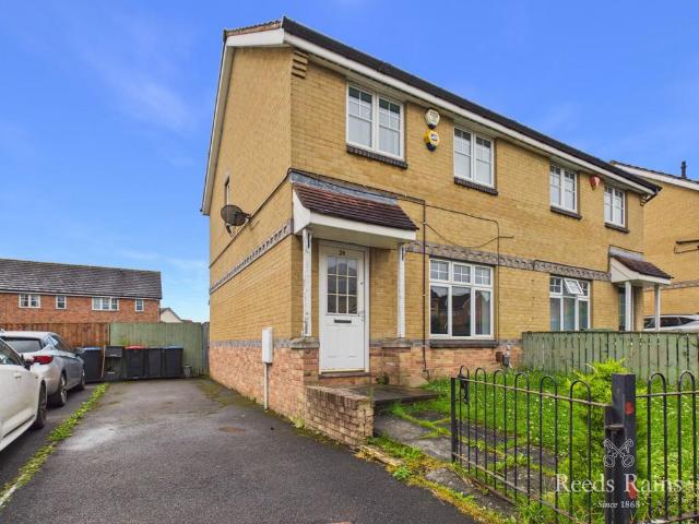 2 bedroom semi detached house to rent