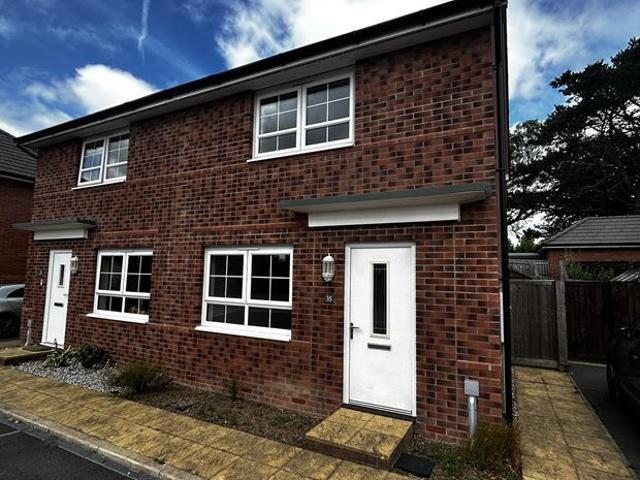 2 bedroom semi detached house to rent
