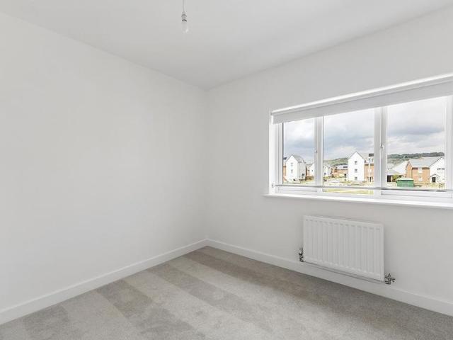 2 bedroom semi detached house to rent