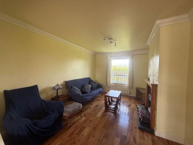 2 bedroom semi detached house to rent
