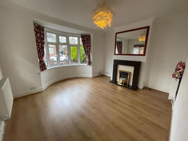 2 bedroom semi detached house to rent