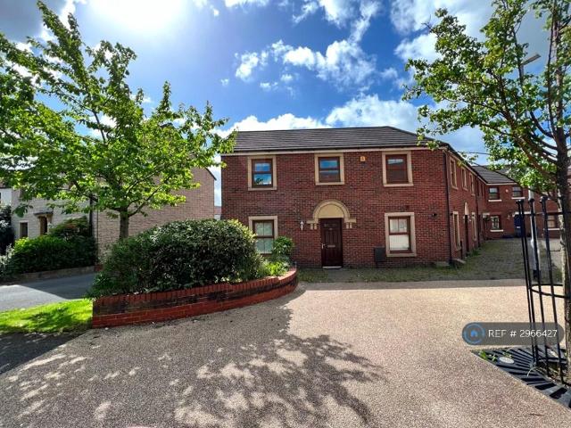 2 bedroom semi detached house to rent