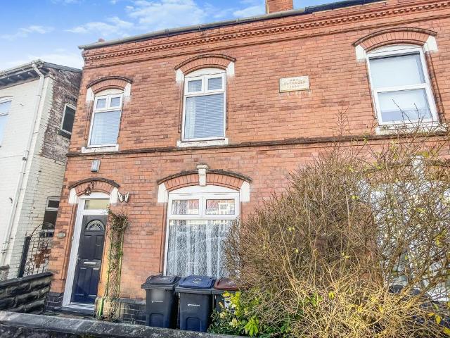 2 bedroom semi detached house to rent