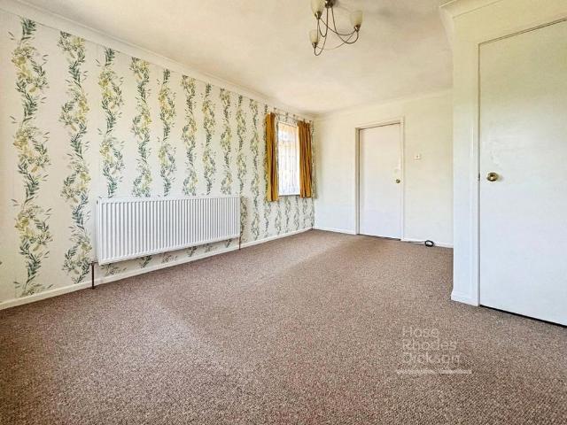 2 bedroom semi detached house to rent