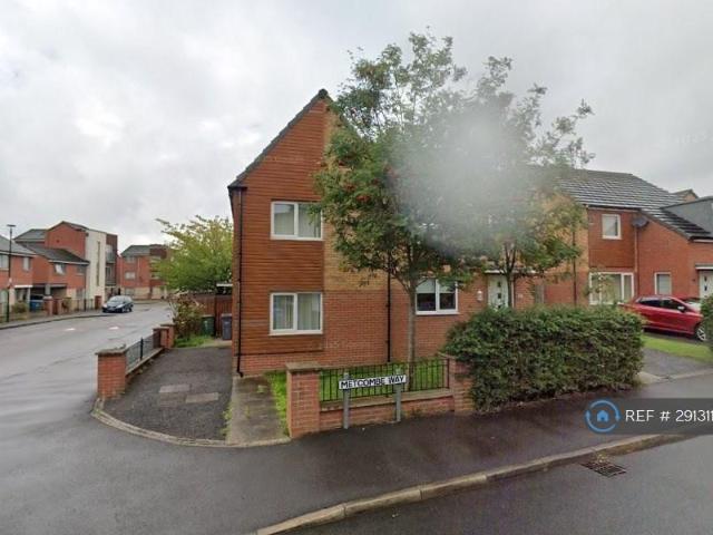 2 bedroom semi detached house to rent
