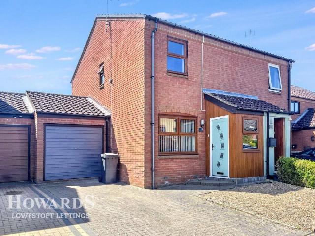 2 bedroom semi detached house to rent