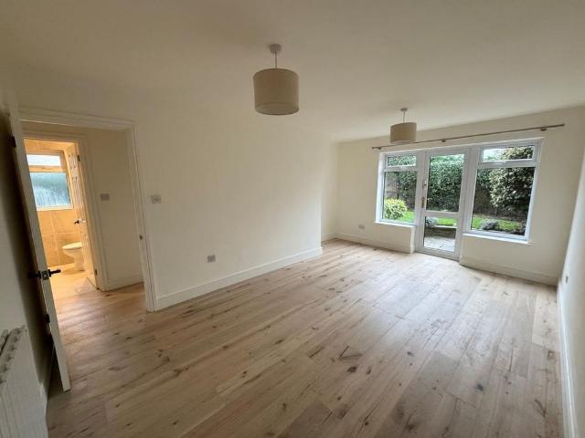 2 bedroom semi detached house to rent